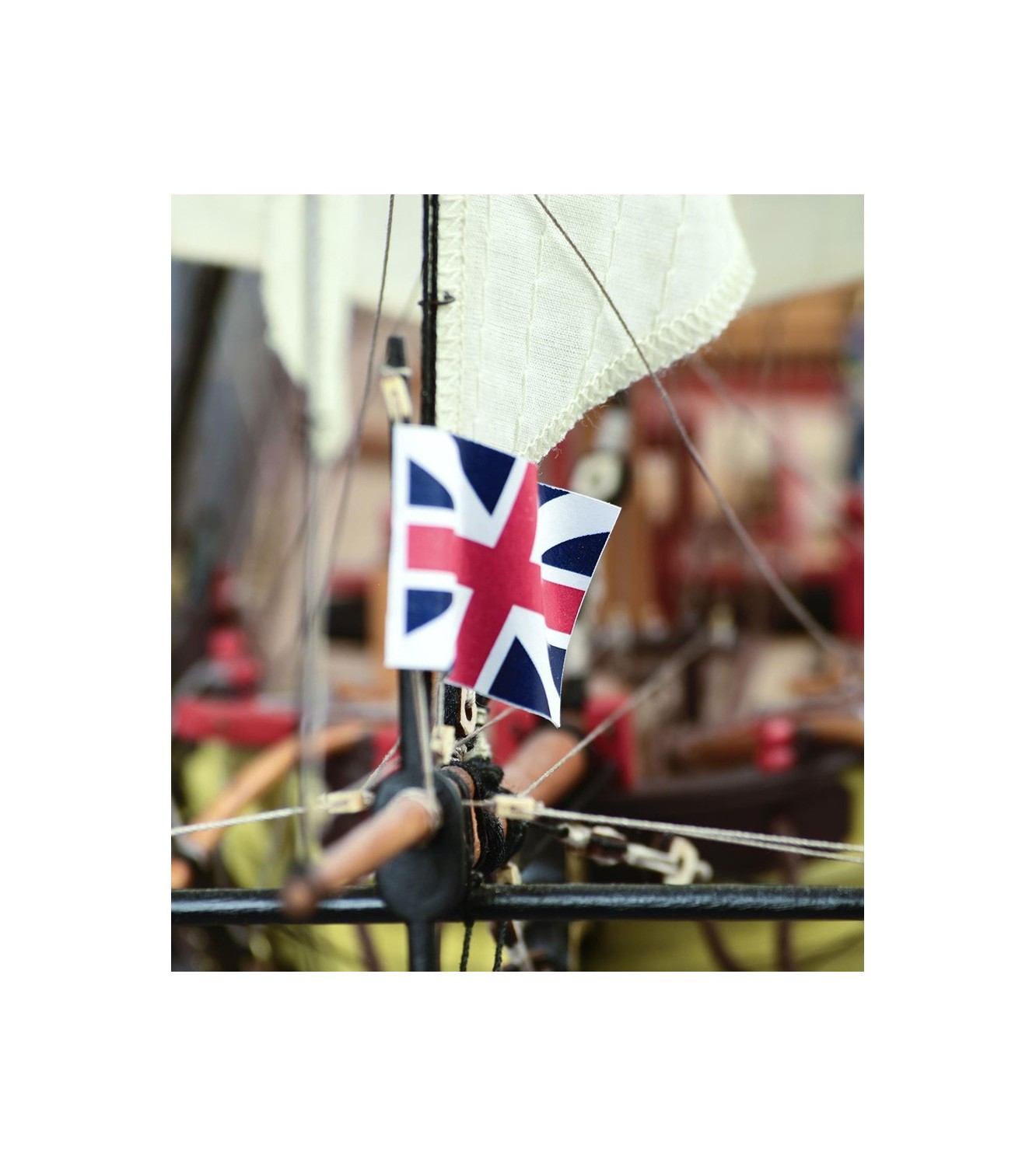 Wooden Model Ship Kit: English Armed Brig HMS Supply at 1:50