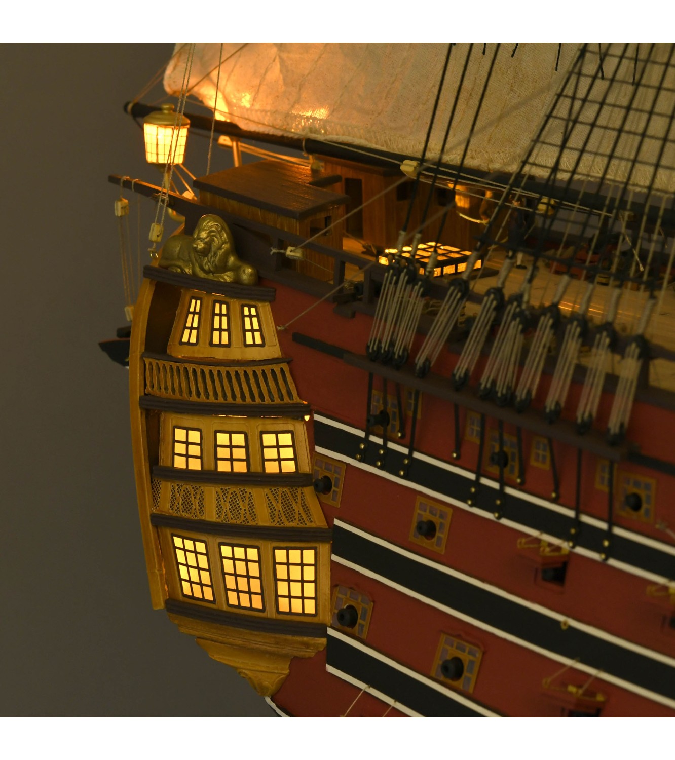 Wooden Model Kit Spanish Line Ship Santísima Trinidad 1:84