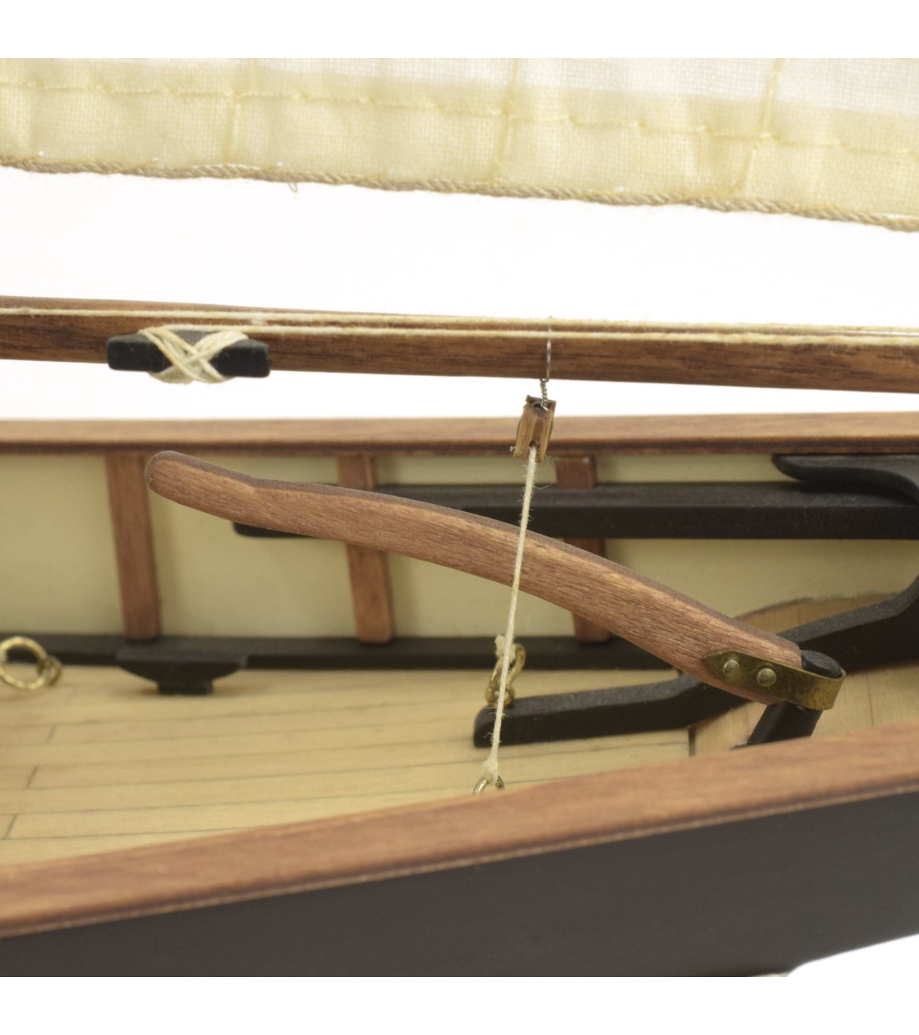 Wooden Ship Model US Pilot Boat Swift 1:50 American classic