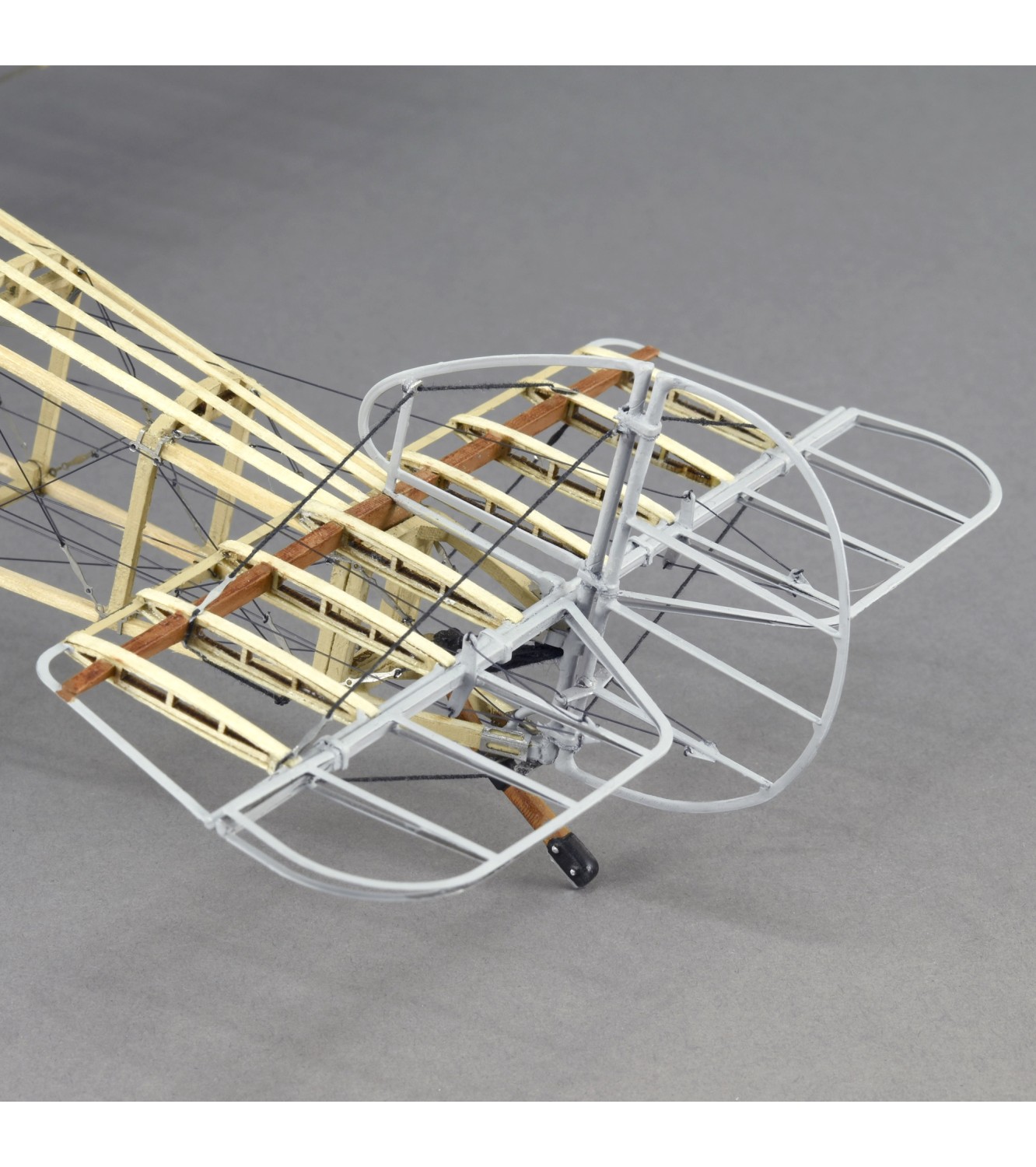 Maquette Bois et Métal : Avion Biplan Sopwith Camel 1:16