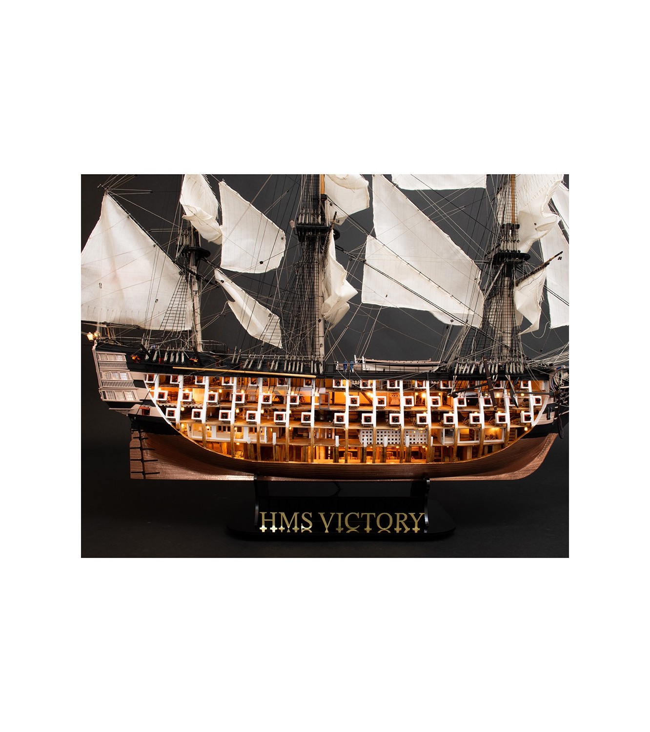 HMS Victory 1:84 Wooden Ship Model Anatomy of English Vessel