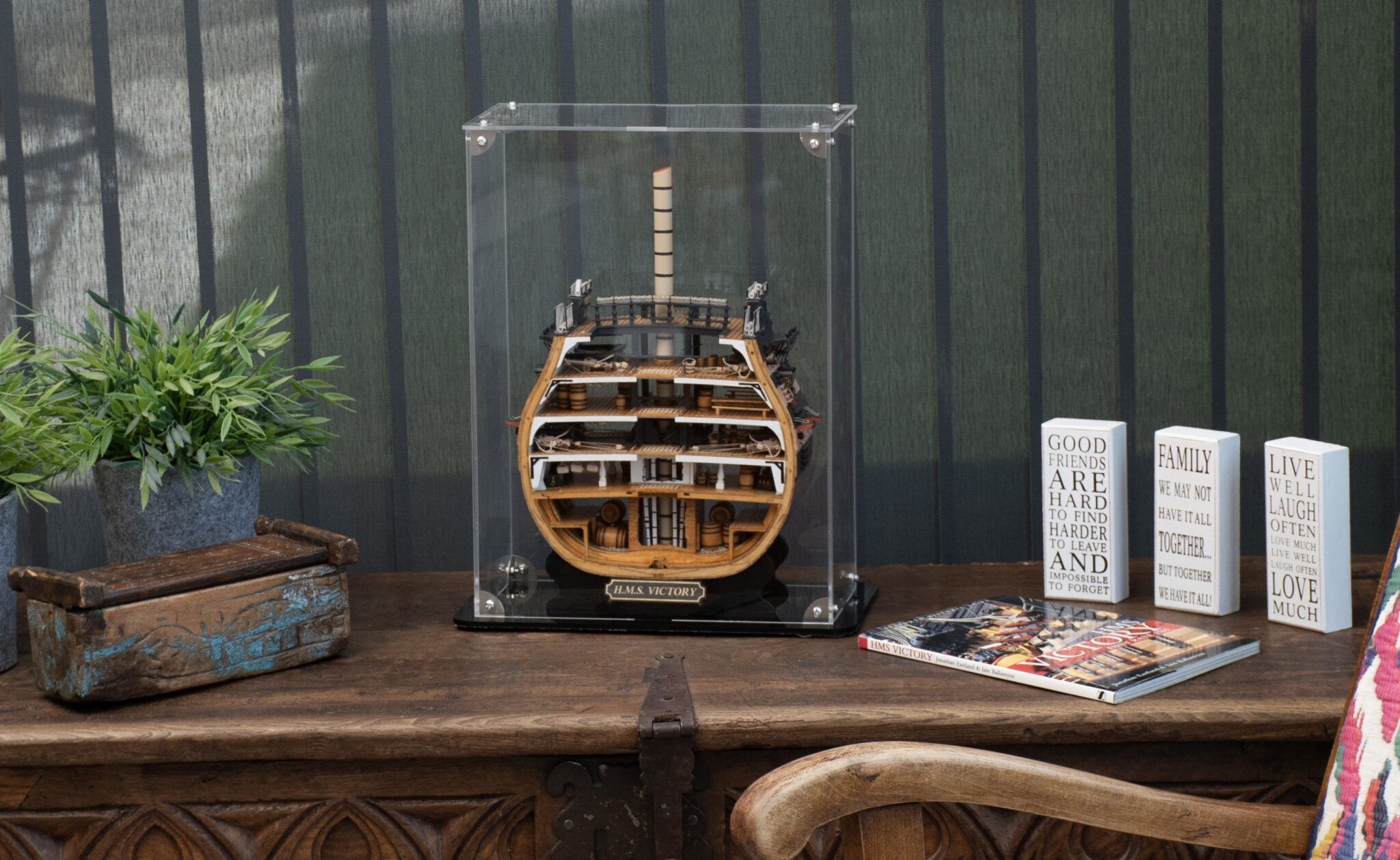 HMS Victory Model Ship: Build your Cross-Section 1805 Trafalgar Edition