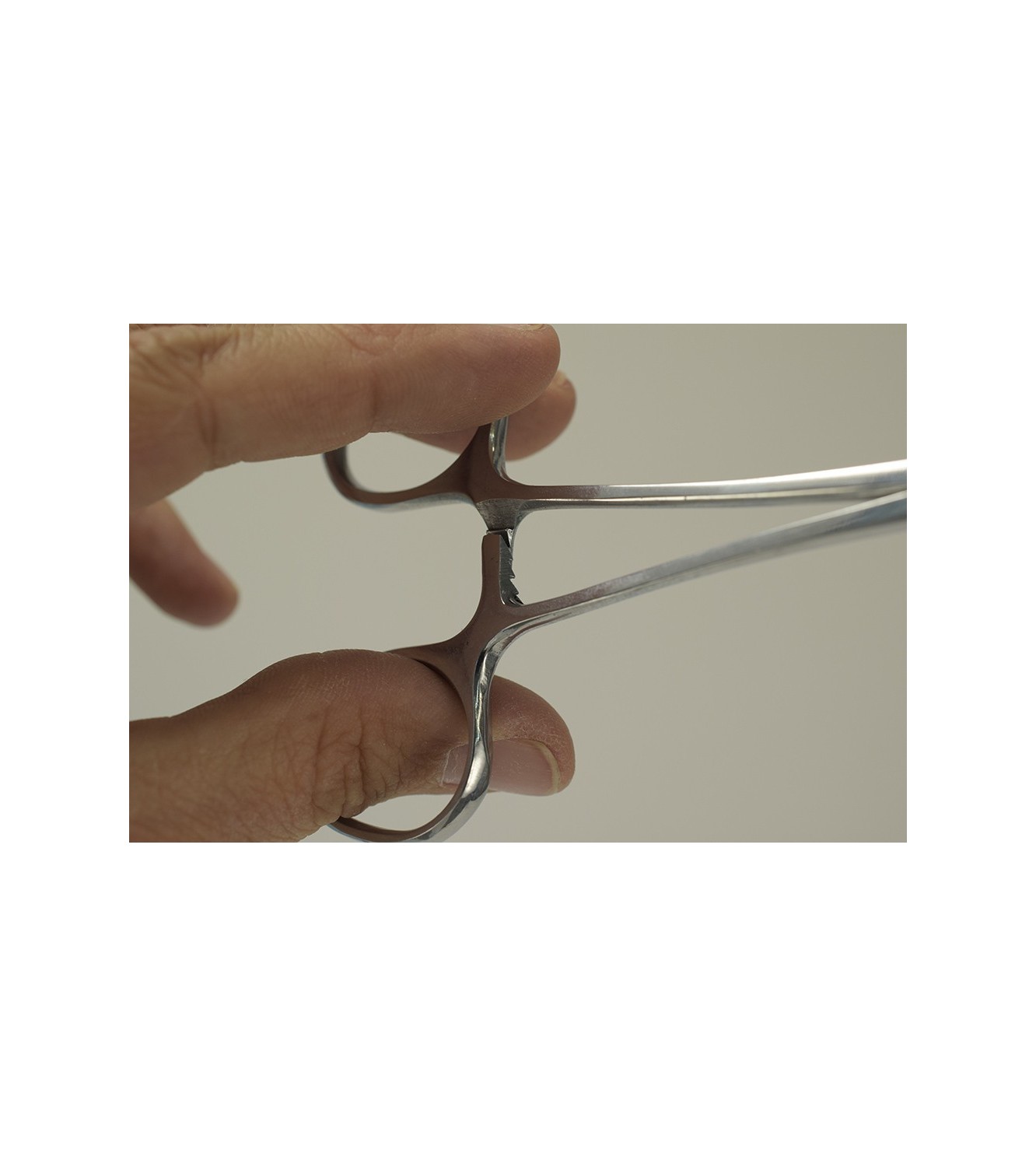 Curved Fastening Forceps for precision tasks on modeling & crafts