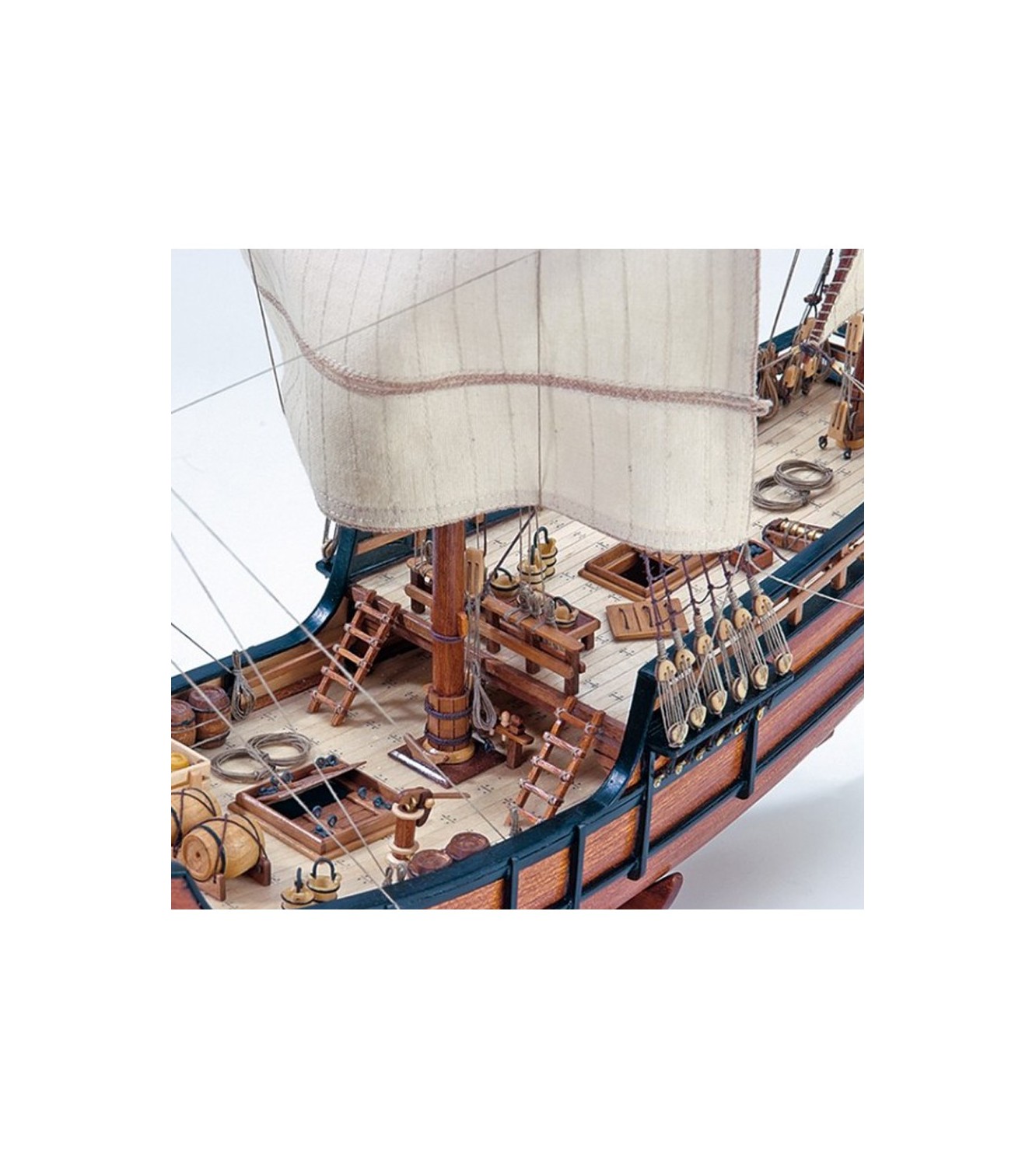 La Pinta Caravel. Wooden Model Ship Kit at 1:65 scale
