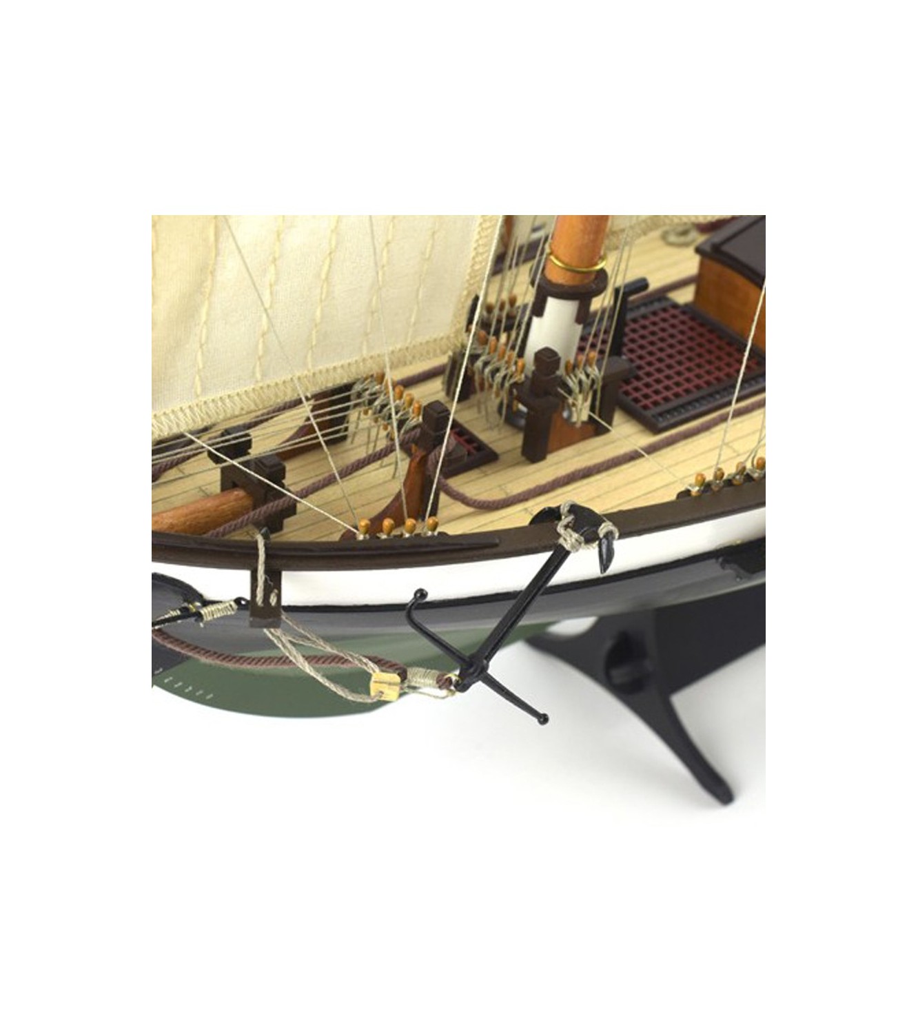 Wooden Model Ship Kit American Schooner Harvey 1:60