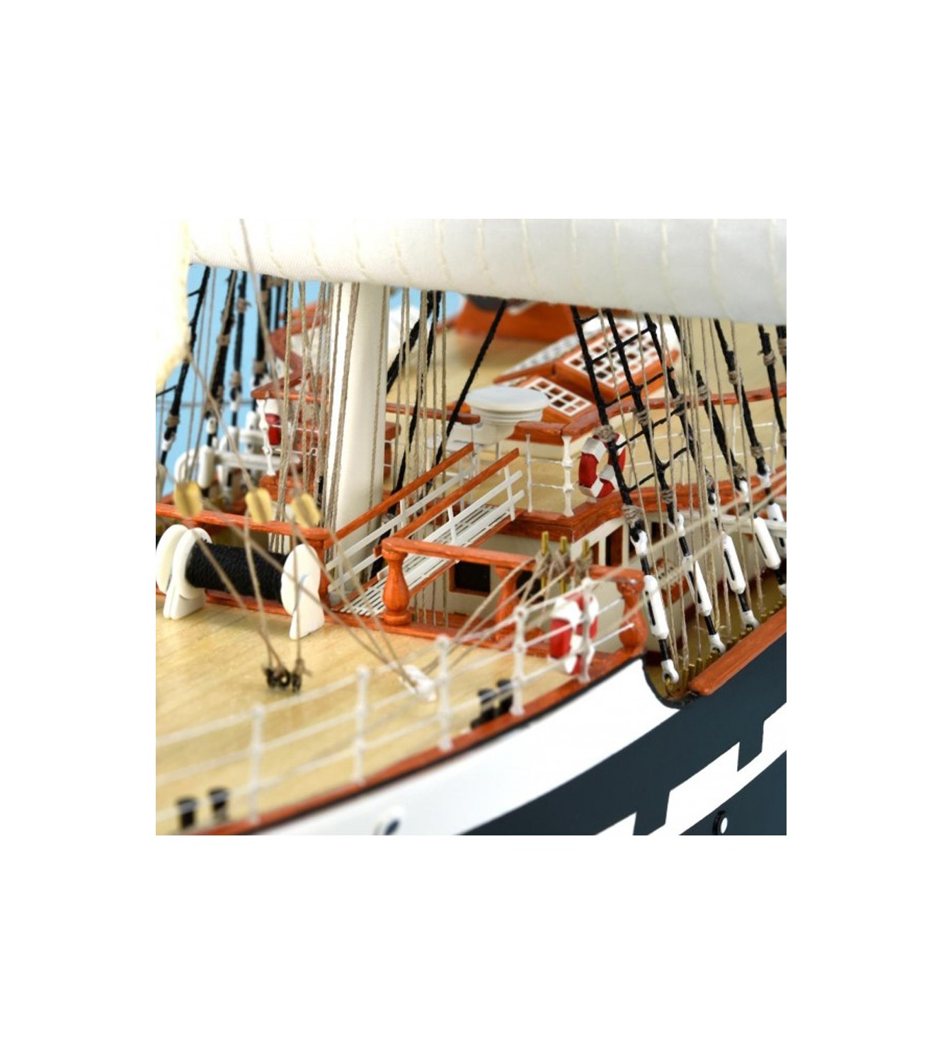 Buque Escuela Francés Belem 1896. Maqueta de Barco en Madera.