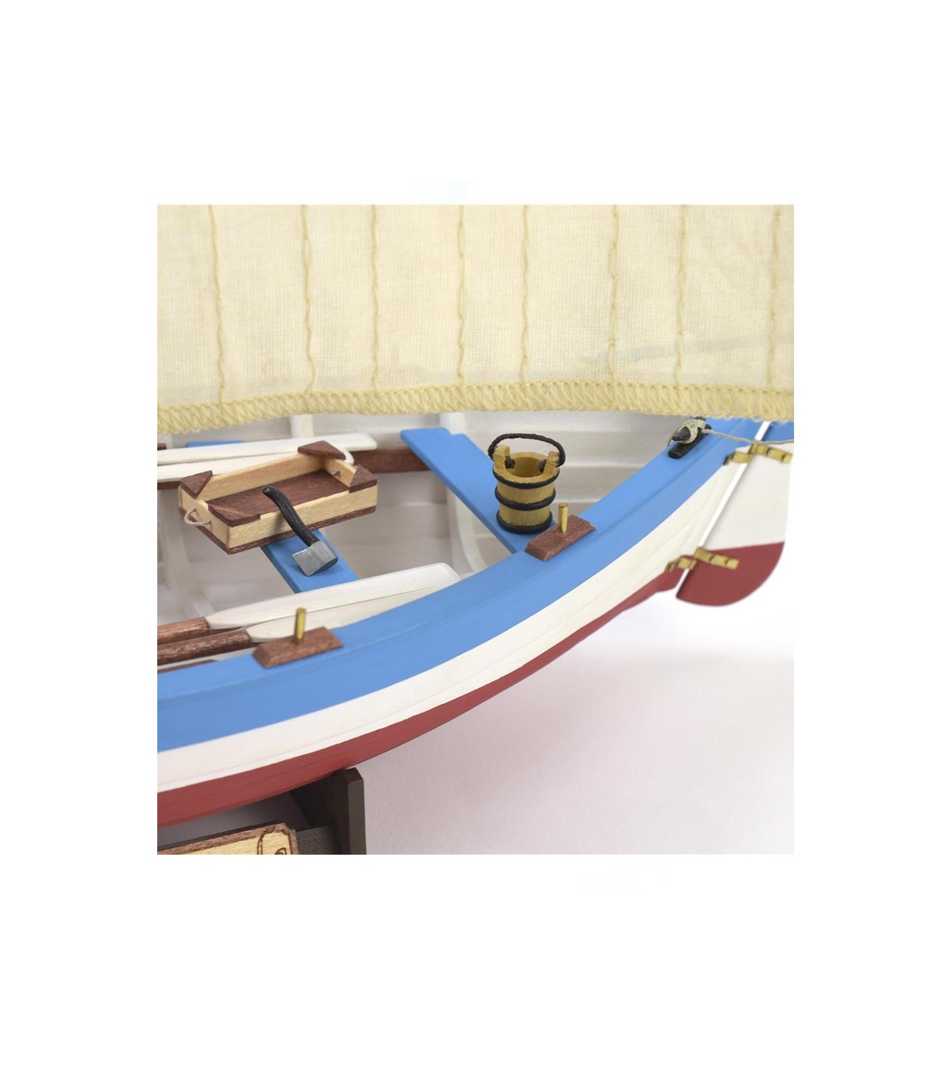 Wooden Model Ship: French Fishing Boat La Provençale 1:20
