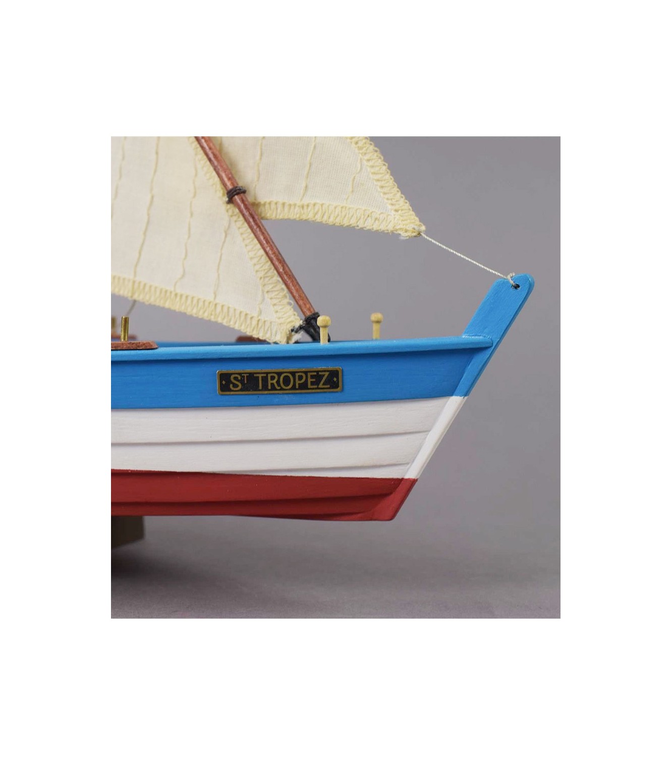 Wooden Model Ship: French Fishing Boat La Provençale 1:20