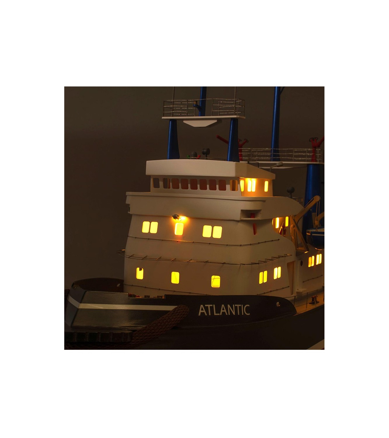Wooden & ABS Navigable Model Ship Kit: Atlantic Tugboat
