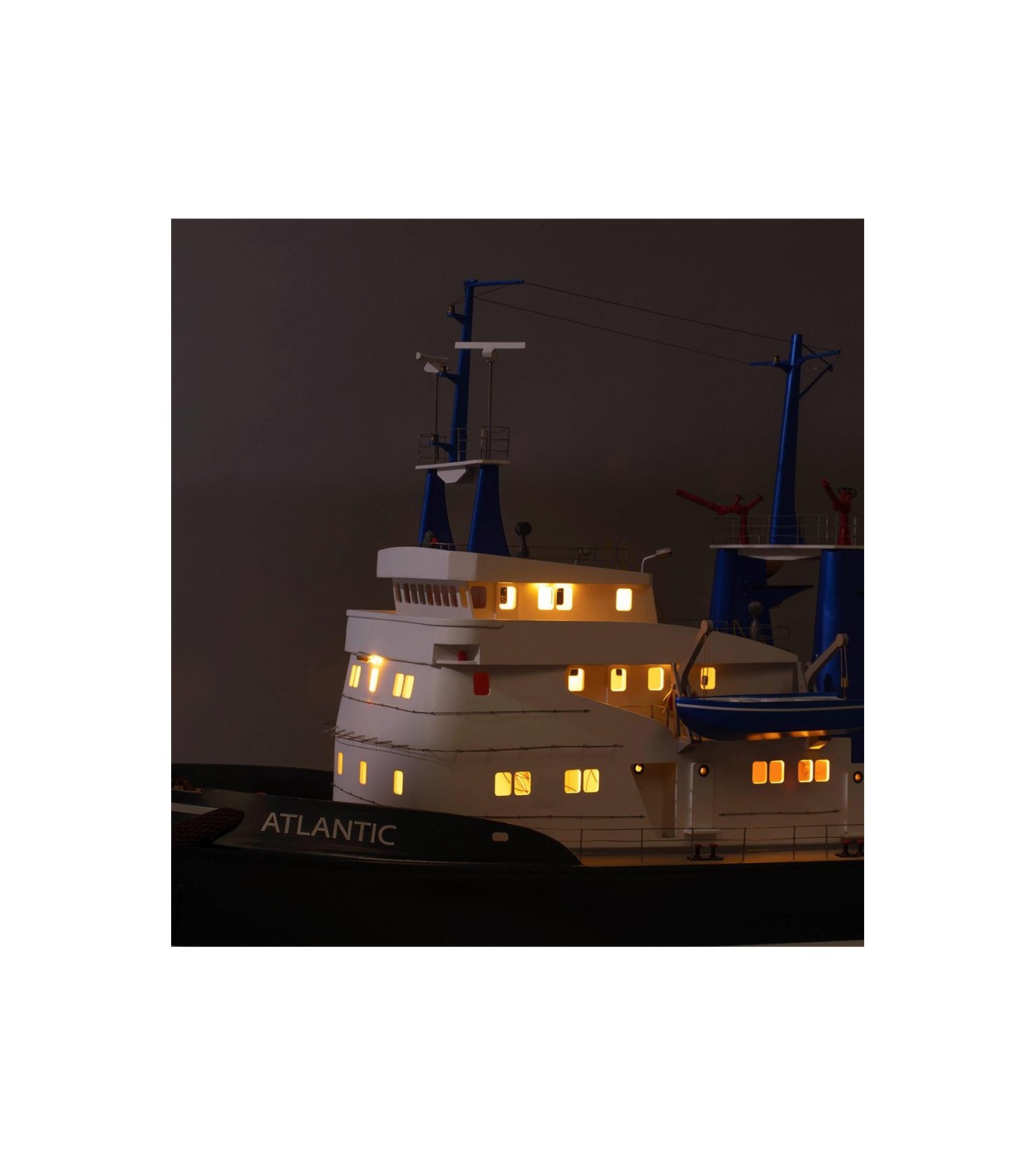 Wooden & ABS Navigable Model Ship Kit: Atlantic Tugboat